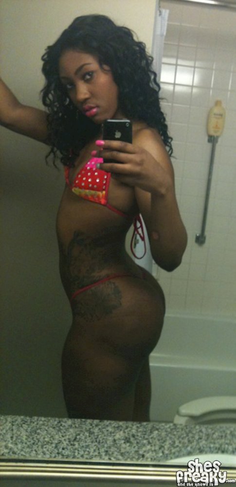 Round Phat Asses 36 Shesfreaky